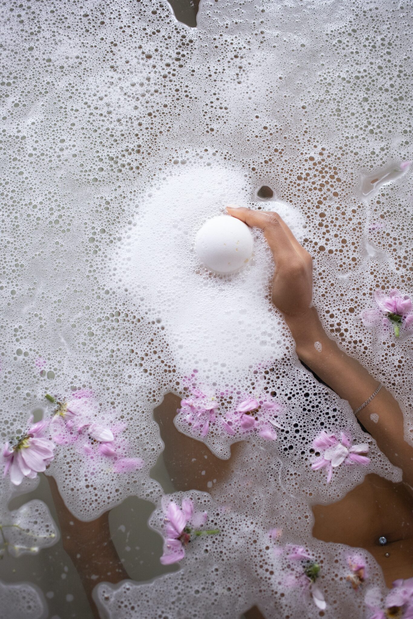 Bath Bombs With CBD/THC: Why And How To Use Them | The Purple Leaf